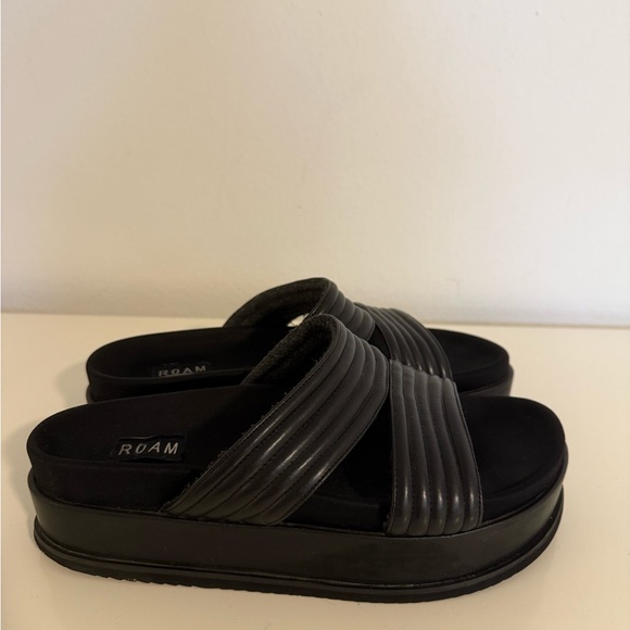 ROAM | Shoes | Roam Shoes Sandals Crescent Platformvegan Leather Black ...